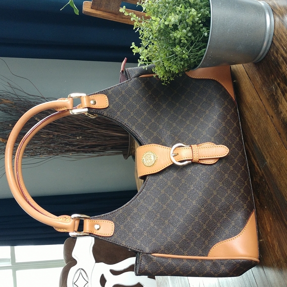 Rioni | Bags | Rioni Medium Buckle Satchel | Poshmark